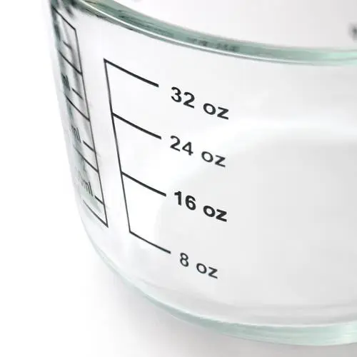 OSTER Coolidge 4 Cup Glass Measuring Cup With Snap On Lid