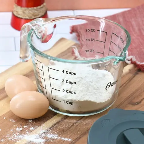 OSTER Coolidge 4 Cup Glass Measuring Cup With Snap On Lid