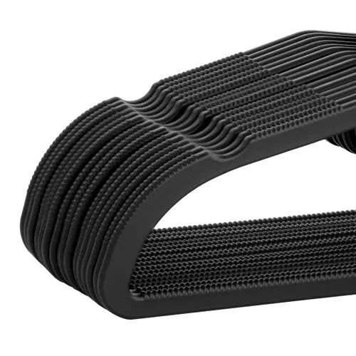 ELAMA 30 Piece Rubber Non Slip Hanger With Hanging Tab