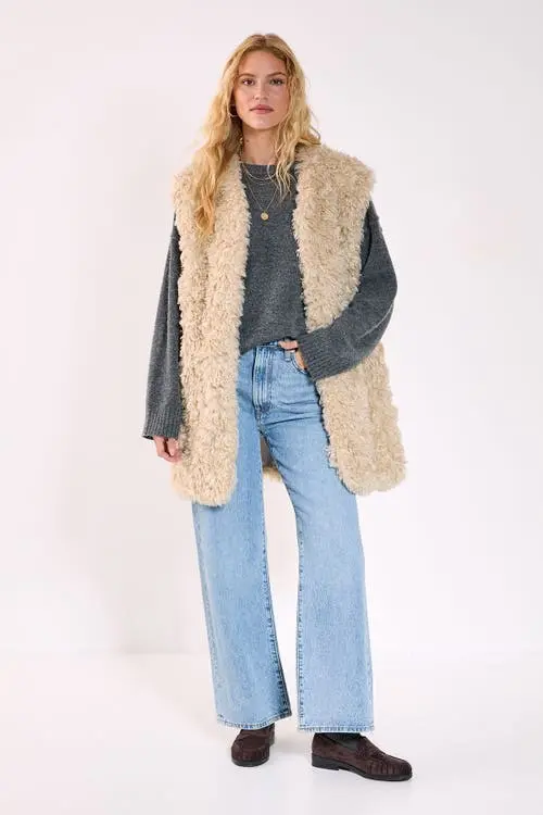 Nasty Gal Curly Faux Fur Borg Gilet