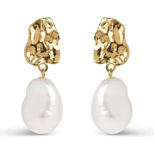 ENAMEL COPENHAGEN Paris Baroque Pearl Stud Earrings - Pearls