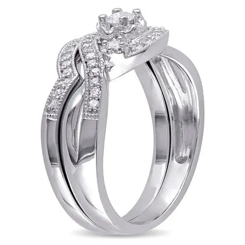 JULIANNA B. Diamond Crossover Bridal Ring Set
