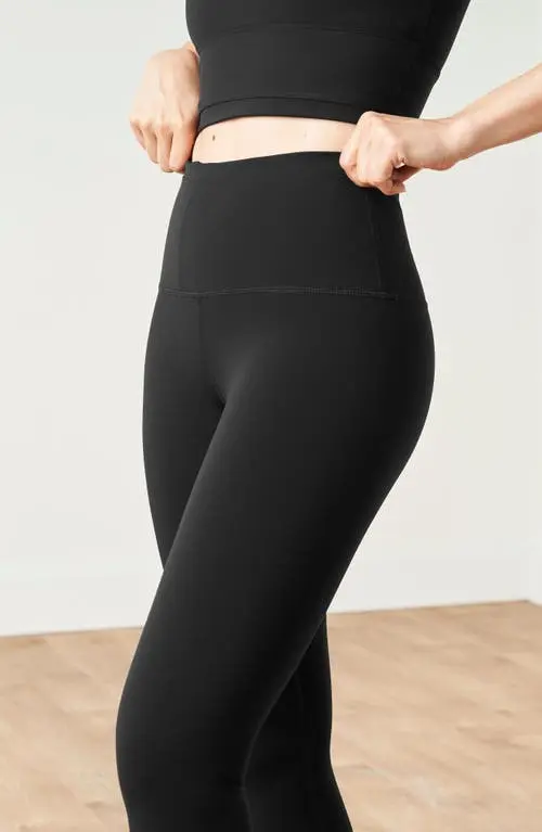 ELASTIQUE ATHLETICS Lisse Leggings 25