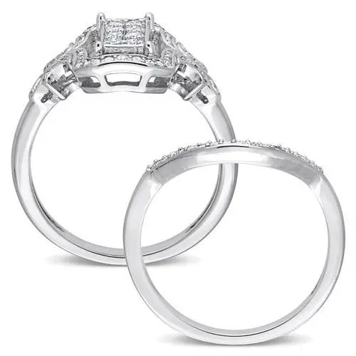 JULIANNA B. Diamond Cluster Halo Bridal Ring Set