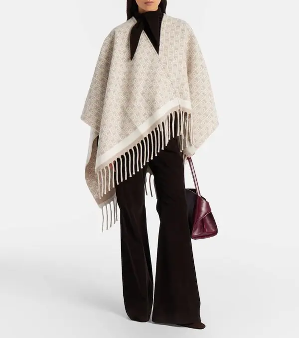 FERRAGAMO Gancini Virgin Wool Shawl