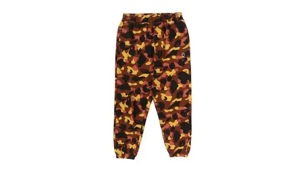 A BATHING APE 1st Camo One Point Relaxed Fit Sweat Pants - Orange