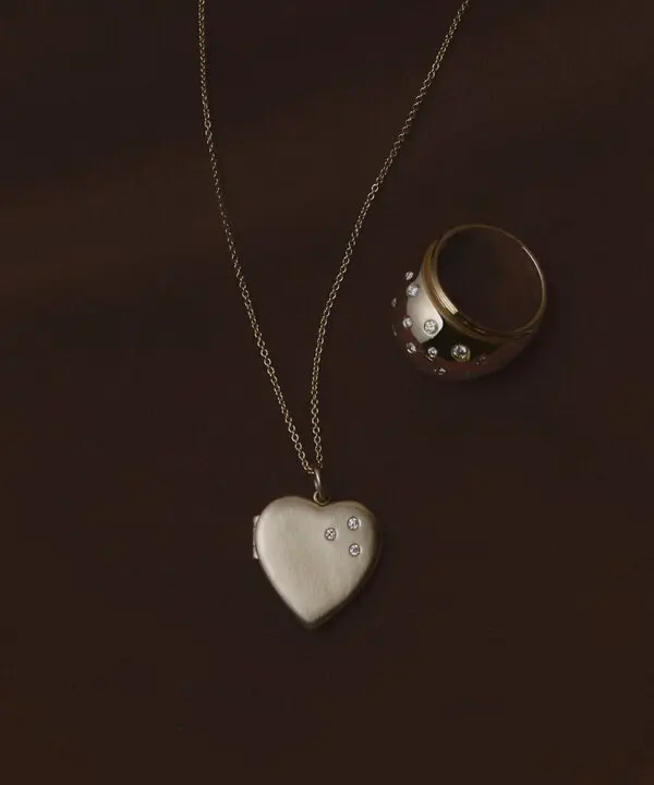 Jenni Kayne Bond Heart Locket - Gold