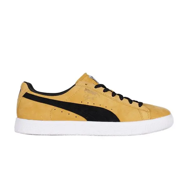 PUMA Clyde Sneakers
