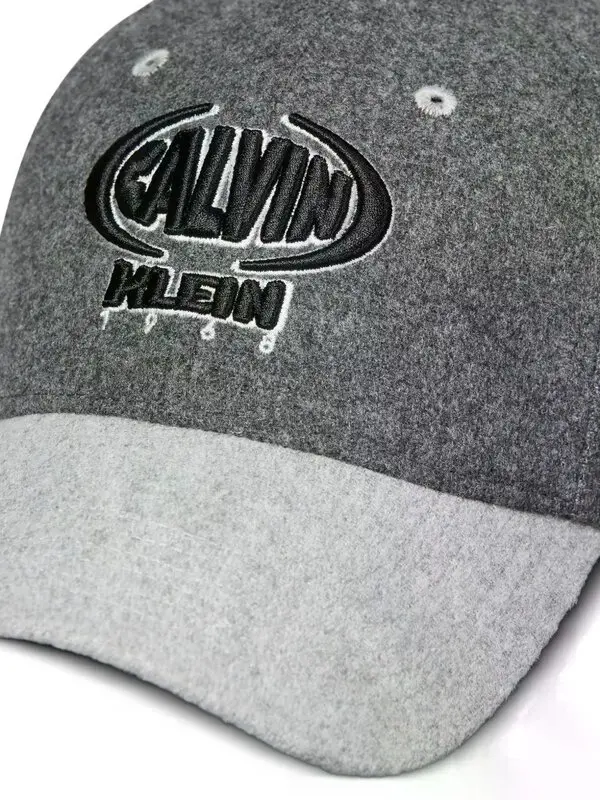 Calvin Klein Logo-embroidered Cap