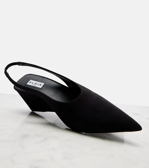 Alaïa Cube 75 Wedge Slingback Pumps - Black