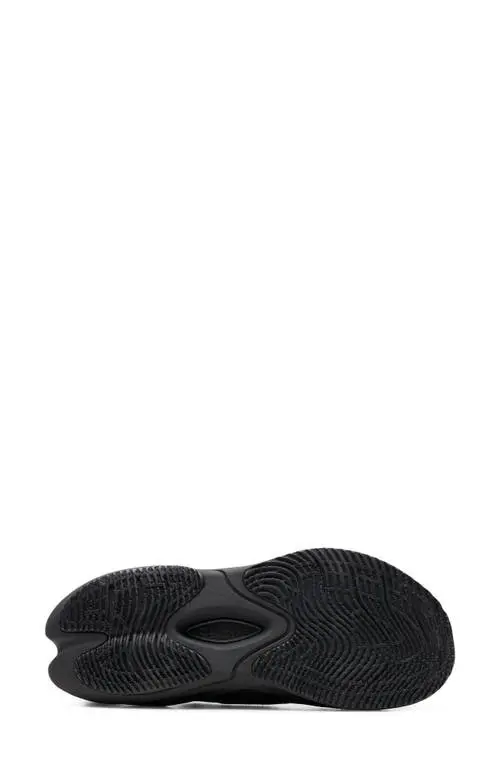 Clarks Lace-up Sneaker - Black