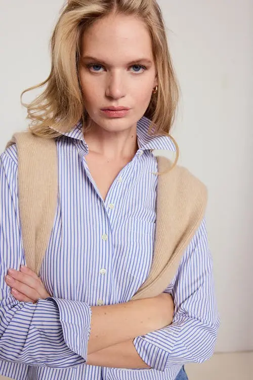 The Shirt By Rochelle Behrens Boxy Crop Shirt - White/blue Stripe