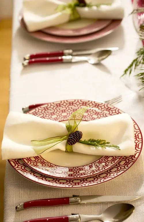 CASKATA Newport Crimson Garden Gate Salad Plateporcelainset 4