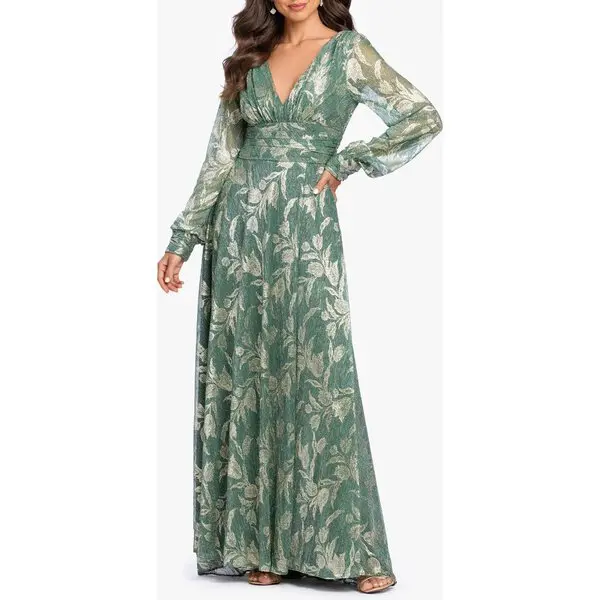 Betsy & Adam Metallic Floral Long Sleeve Crinkle Mesh Gown - Matcha/gld