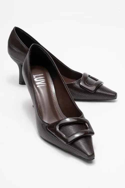 PROLOGUE SHOES Astra Buckle Pointed-toe Pumps - Brown