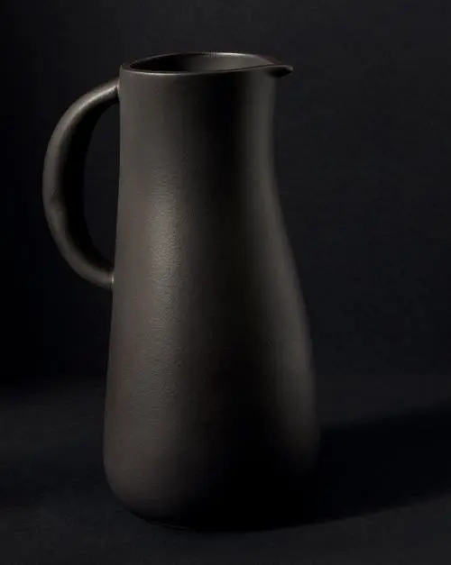 GHARYAN STONEWARE Stoneware Jug Dadasi 50 Oz - Black