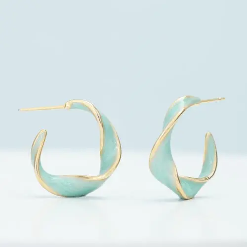 STARFISH PROJECT With A Twist Hoop Earrings