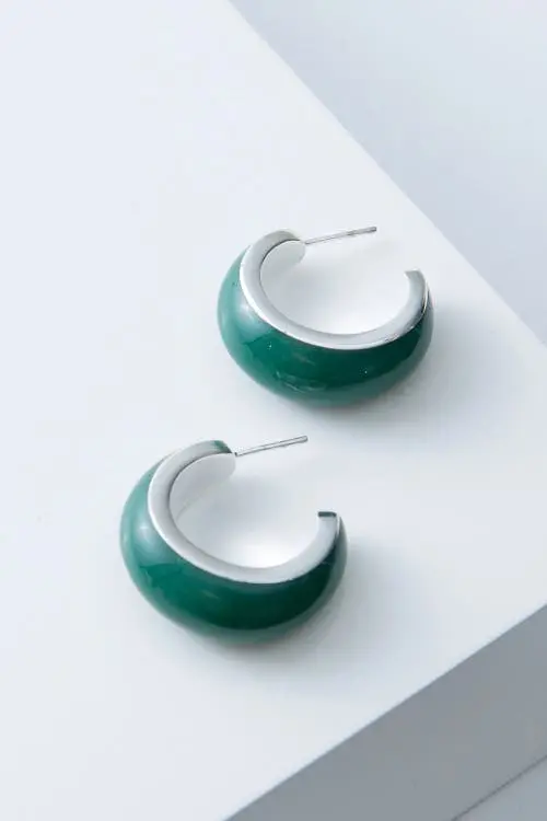 NOONDAY COLLECTION Jasper Hoops - Green