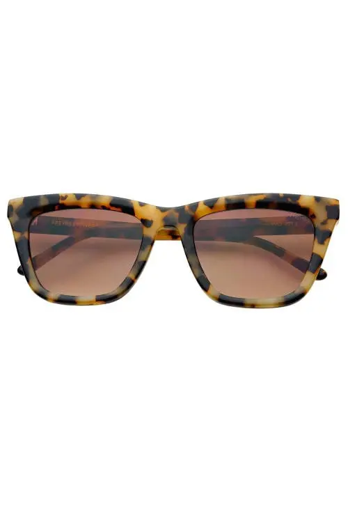 FREYRS EYEWEAR Lucy Square Sunglasses - Milky Tortoise