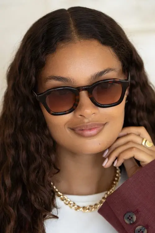 FREYRS EYEWEAR Blake Square Sunglasses - Tortoise