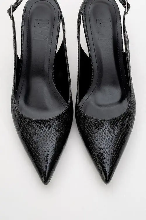PROLOGUE SHOES Pointed Toe Slingback Pumps - Black
