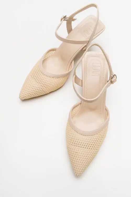 PROLOGUE SHOES Mesh Pointed Toe Pumps - Beige