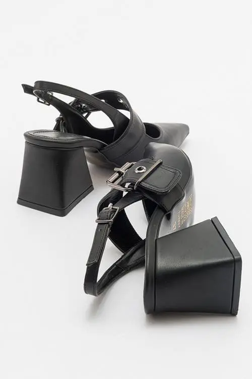 PROLOGUE SHOES Nepido Pointed Toe Block Heel Pumps - Black