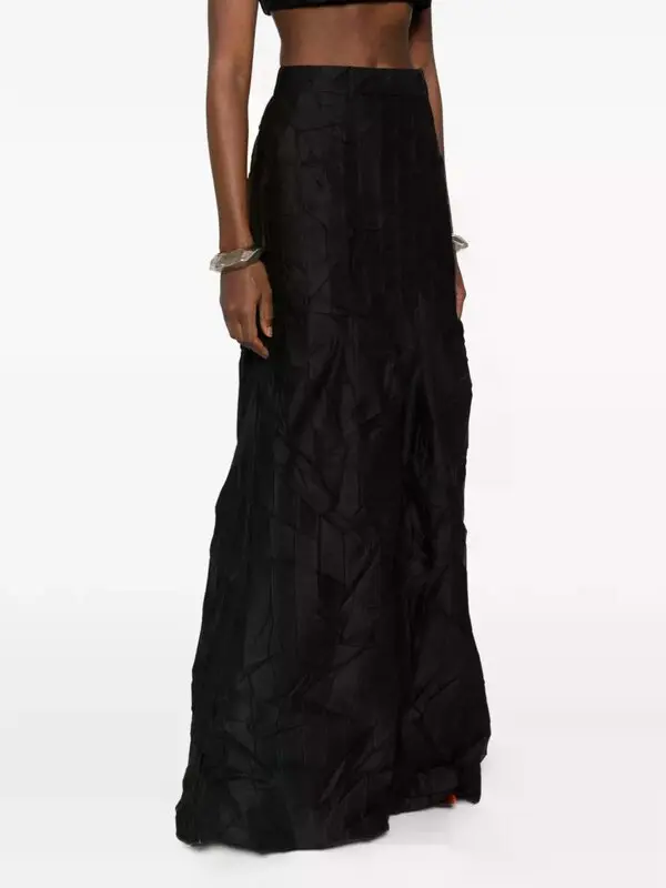 MEDEEA Wrinkled Maxi Skirt