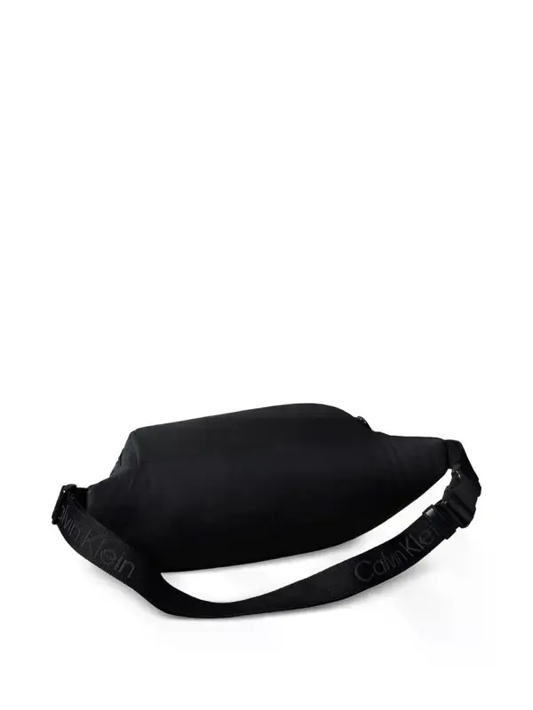 Calvin Klein Logo-strap Messenger Bag