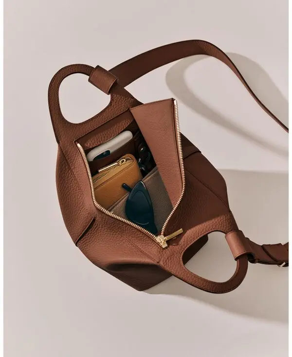 Cuyana Paloma Bag - Dark Chestnut