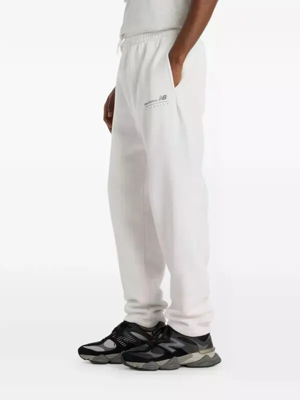 NEW BALANCE Graphic Fleece Trousers