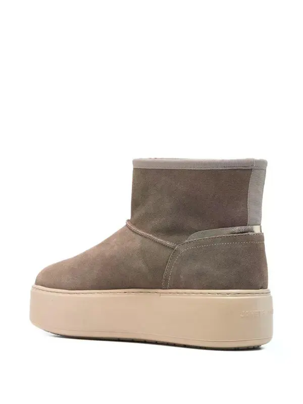 JANET & JANET Logo-plaque Boots - Brown