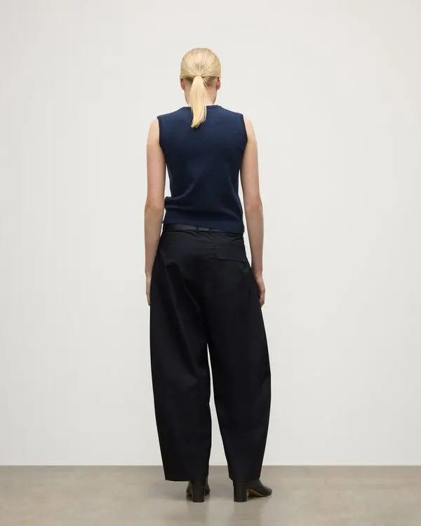 Johnstons Of Elgin Iris Classic Cashmere Tank - Navy