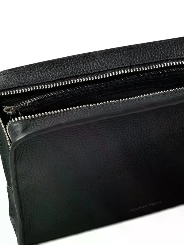 Calvin Klein Logo-detail Wallet