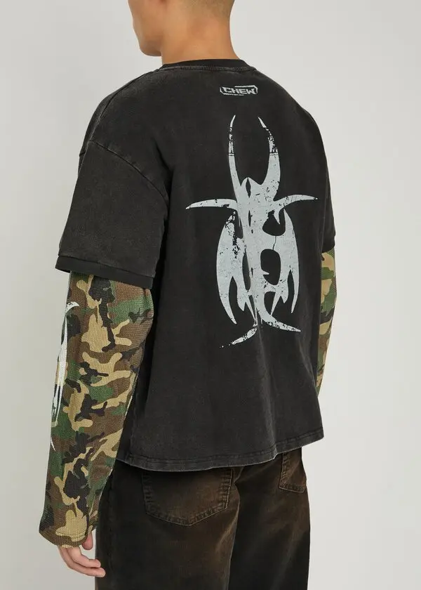 CHEW FOREVER Roach Layered Long Sleeve Cotton T-shirt