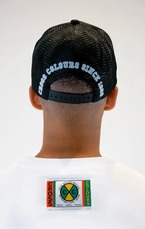 CROSS COLOURS Trucker Hat