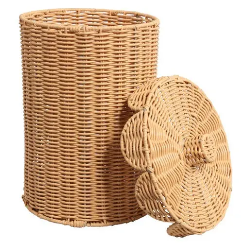 HAPPIMESS Resin 2.9-gallon Cylinder Wicker Watebasket With Scalloped Lid - Natural