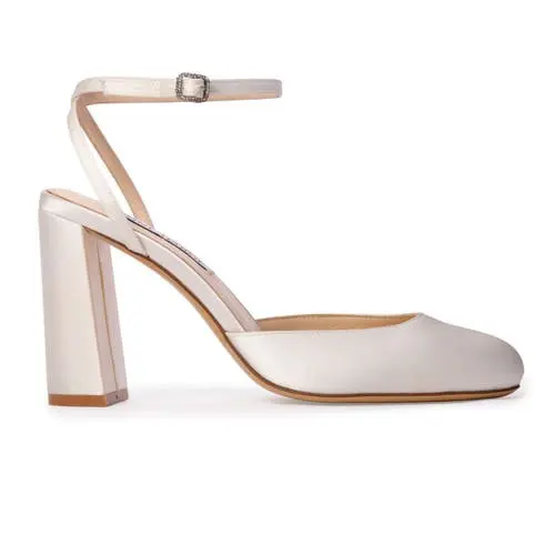 ANNE BARGE Amara Pumps