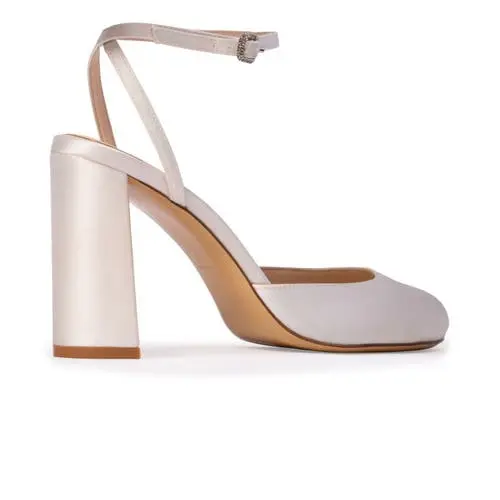 ANNE BARGE Amara Pumps
