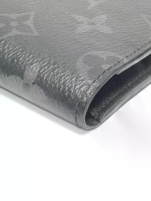 LOUIS VUITTON 2021-2025 Monogram Eclipse Wallet