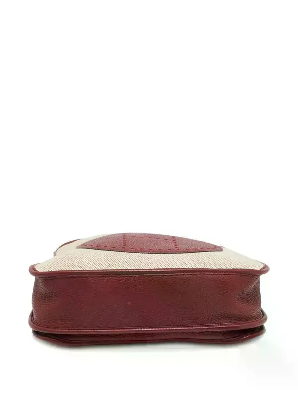 Hermès 2024 Evelyne Poche Iii Shoulder Bag - Neutrals