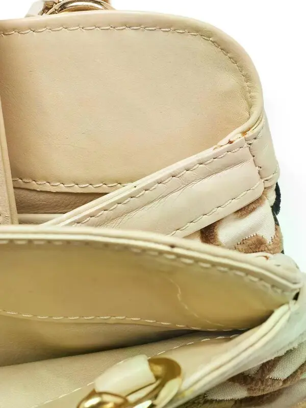 LOUIS VUITTON Monogram Chain Bag