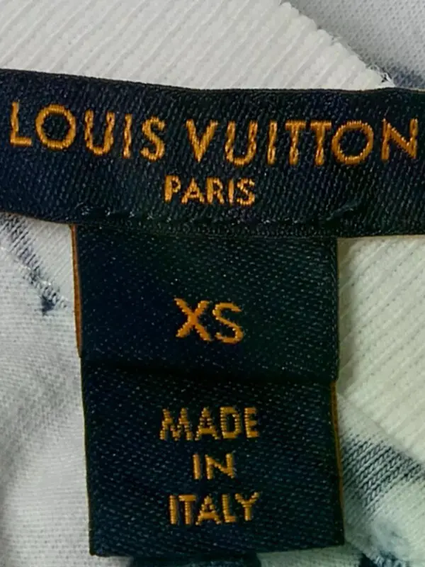 LOUIS VUITTON Monogram-print T-shirt
