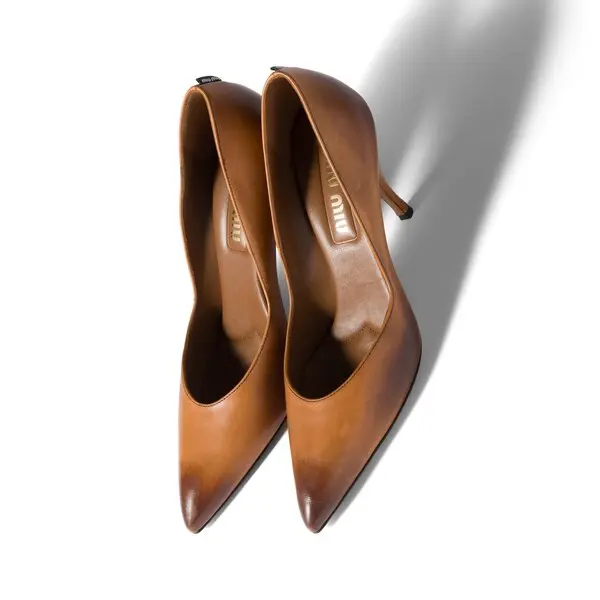 Miu Miu Leather Pumps - Cognac