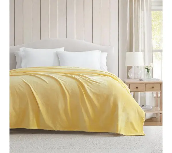 MARTHA STEWART Bedford Yellow Plush King Blanke T
