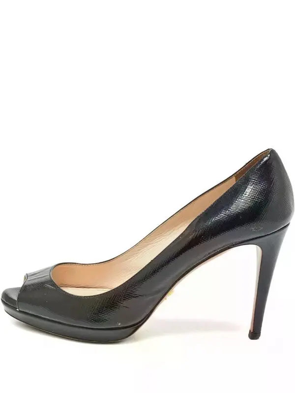Prada Pumps