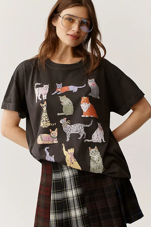 GIRL DANGEROUS Graphic T-shirt