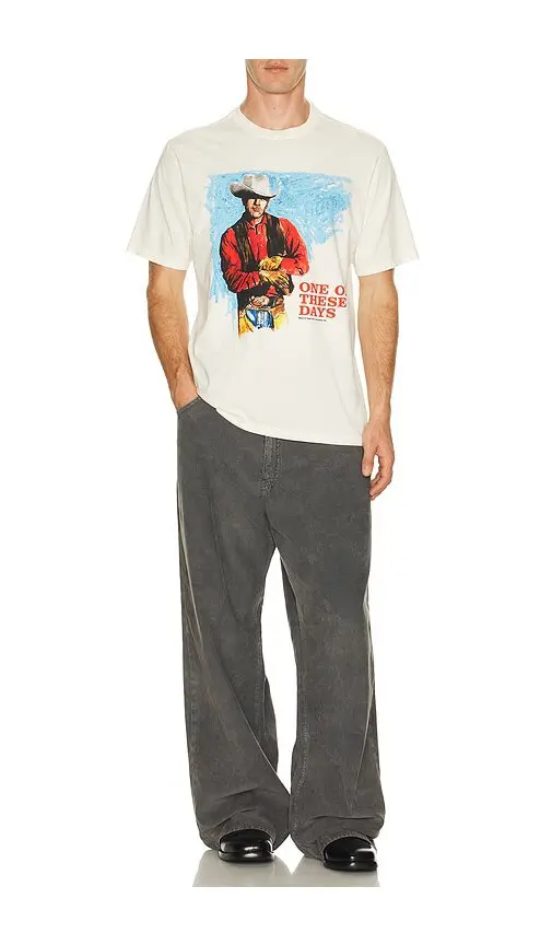 ONE OF THESE DAYS Heaven Can Wait Tee In White - Bone