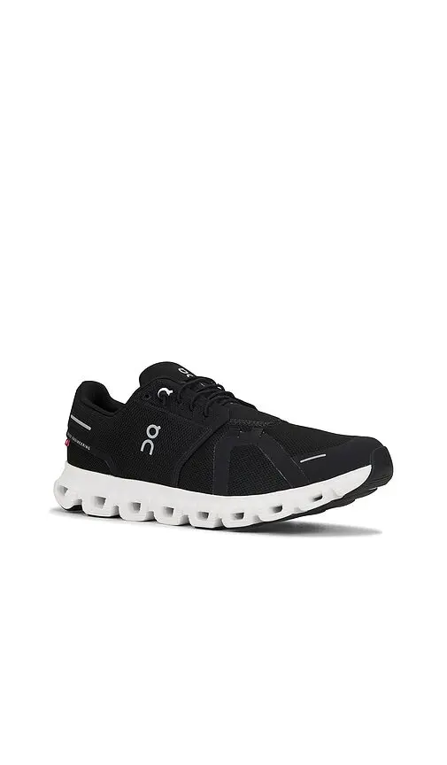 On Cloud 6 Sneakers - Black & White