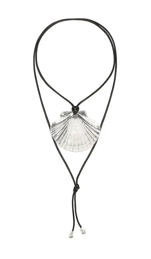 Éliou Venus Shell Pendant Necklace - Silver Plated